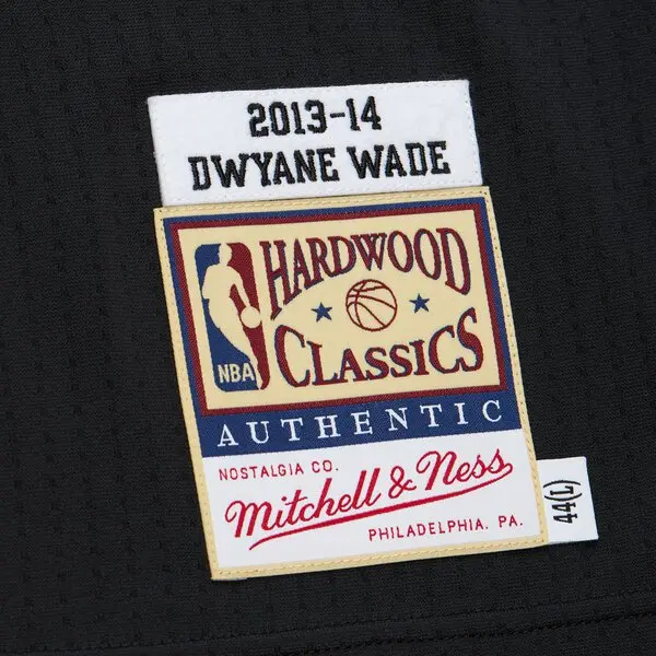 Mitchell & Ness X Miami Heat Dwyane Wade 2013-14 Hardwood Classics Jersey