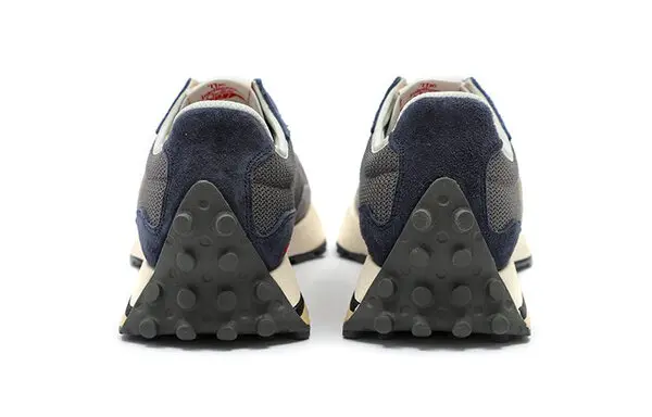 NEW BALANCE 327 'archive Pack Castlerock' Sneakers - Grey/navy