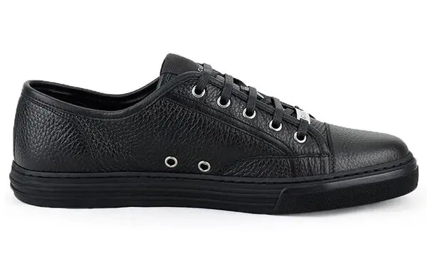 Gucci Pebbled Nappa Leather Low Top Sneakers