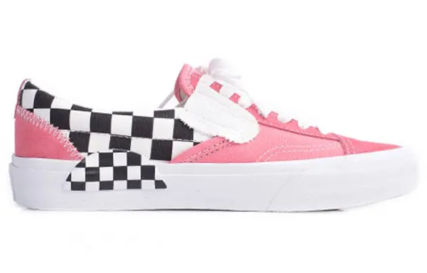 VANS Slip-on Sneakers With Checkerboard Detailing - Pink