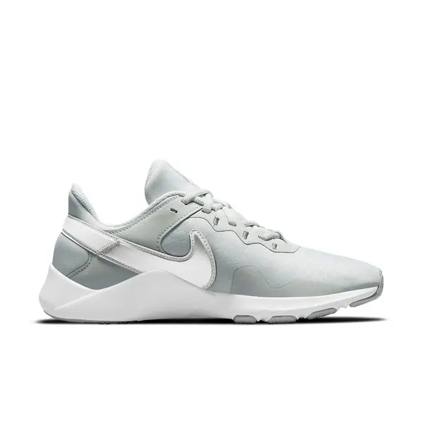 Nike Legend Essential 2 Training Sneakers - Grey/silver