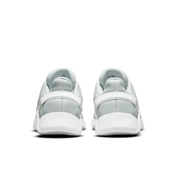 Nike Legend Essential 2 Training Sneakers - Grey/silver