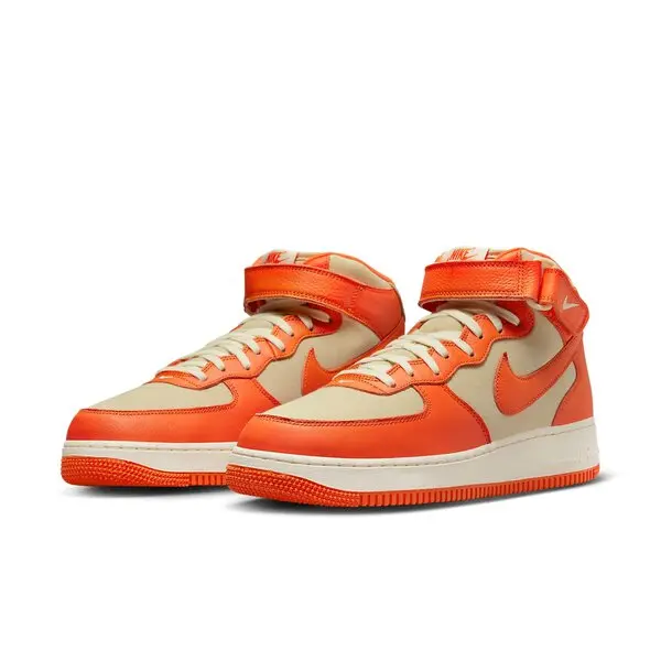 Nike Force 1 Mid Sneakers
