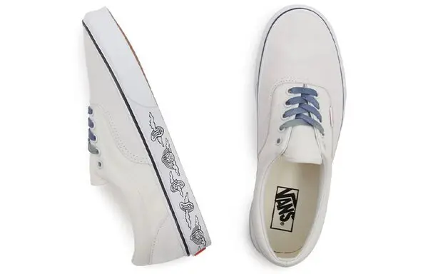 VANS Era Low Top Sneakers With Graphic Detailing - White/blue