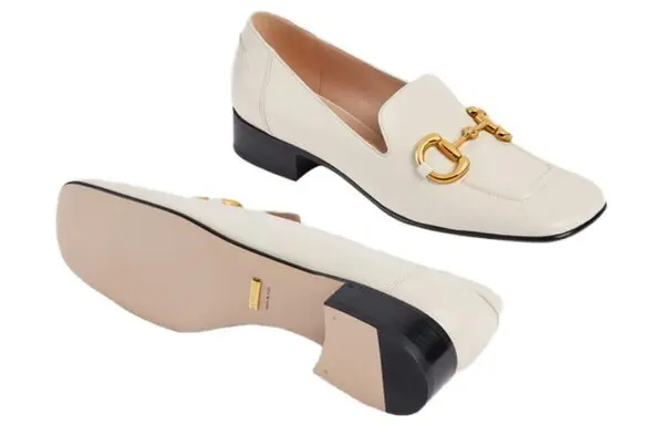 Gucci Leather Loafer With Horsebit Detail - White