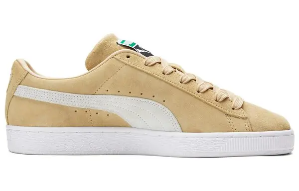 PUMA Suede Classic 21 Low Top Sneakers