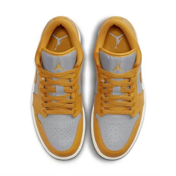 JORDAN 1 Low "chutney" Sneakers - Gray/yellow