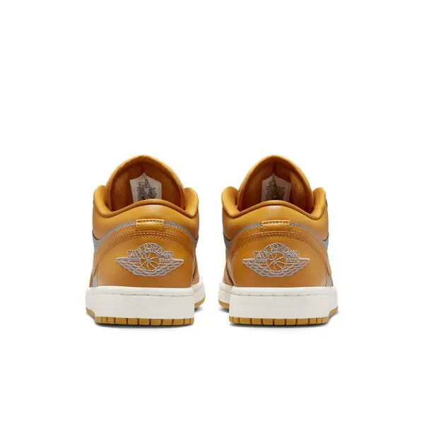 JORDAN 1 Low "chutney" Sneakers - Gray/yellow