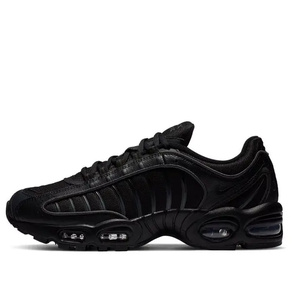 Nike Max Tailwind 4 Sneakers - Black