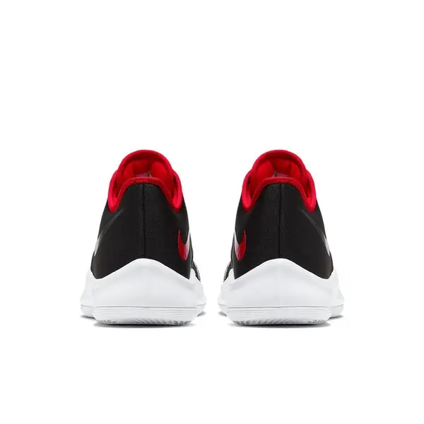 Nike Versitile 3 High-top Athletic Shoes - Black/red