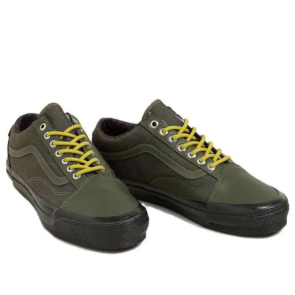 VANS Old Skool Premium Gore-tex Sneakers