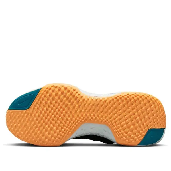 Nike Zoomx Invincible Run Flyknit 2 Athletic Sneakers