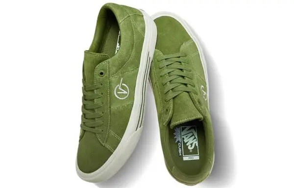VANS Saddle Sid Pro Low Top Sneakers - Default Color
