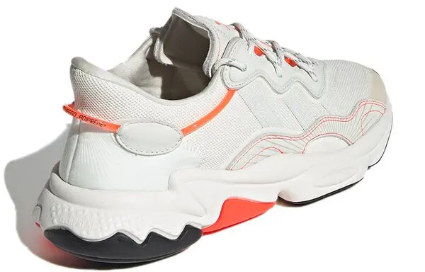 Adidas Originals Ozweego Sneakers - Cream/orange