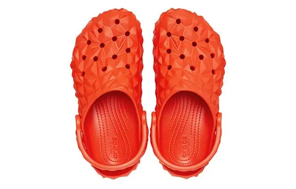 CROCS Classic Geometric Clogs