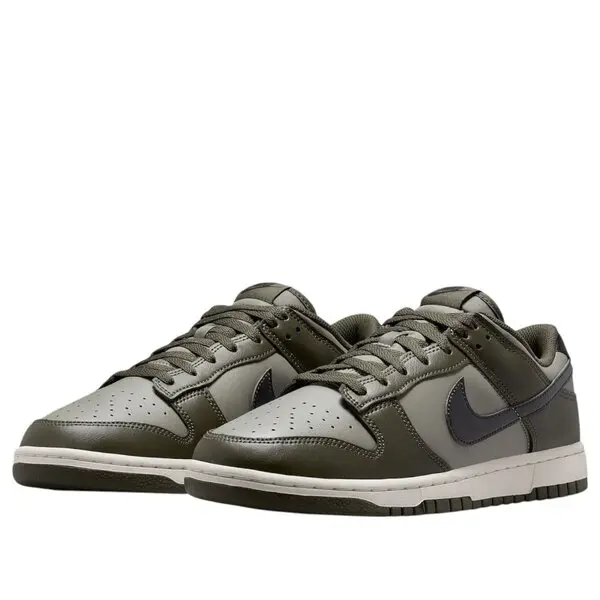 Nike Dunk Low Sneakers - Olive/cargo Khaki