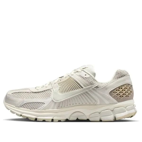 Nike Zoom Vomero 5 Athletic Sneakers - Beige
