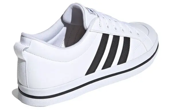 Adidas Bravada Sneakers - White