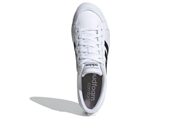 Adidas Bravada Sneakers - White