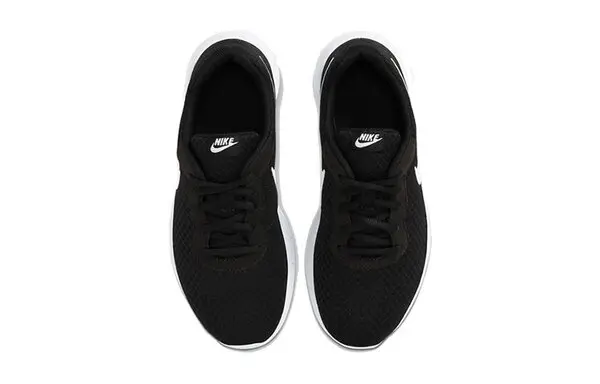 Nike Tanjun Low Top Sneakers - Black