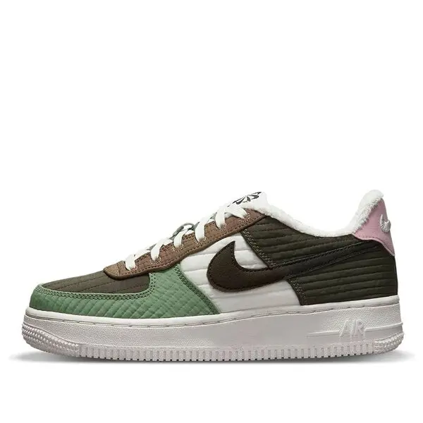 Nike Force 1 Toasty Sneakers