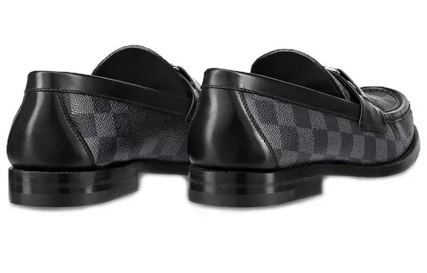 LOUIS VUITTON Major Loafers - Black/grey/silver