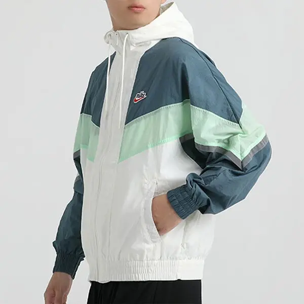 Nike Windrunner+ Hooded Jacket