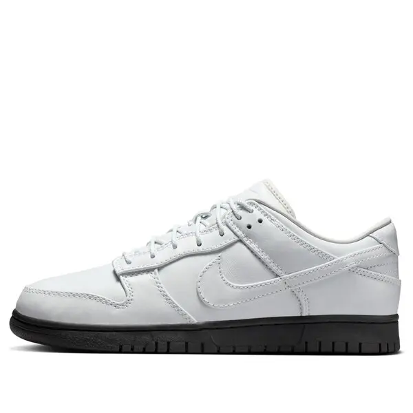 Nike Dunk Low Sneakers - White/black