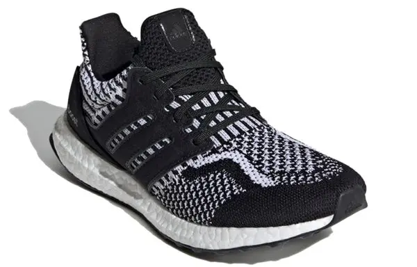 Adidas Ultraboost 5.0 Dna - Black