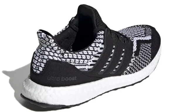 Adidas Ultraboost 5.0 Dna - Black