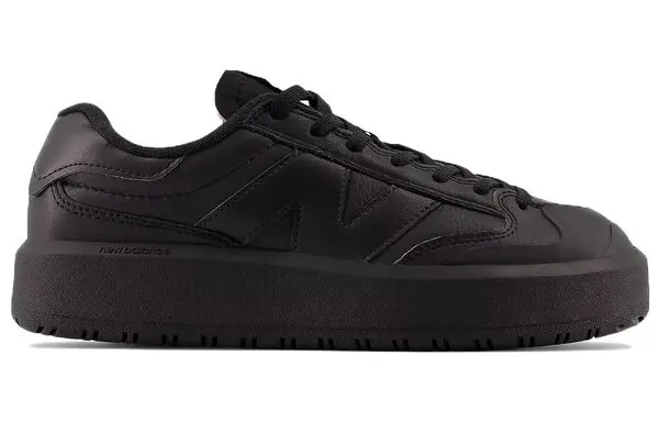 NEW BALANCE Ct302 "triple " Sneakers - Black