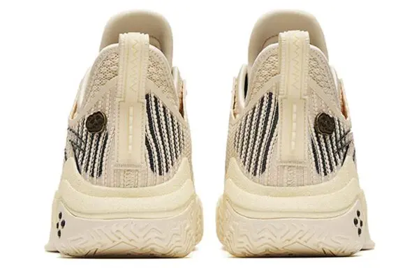 ANTA Shock Wave 4 "fossil" Sneakers - Beige/black
