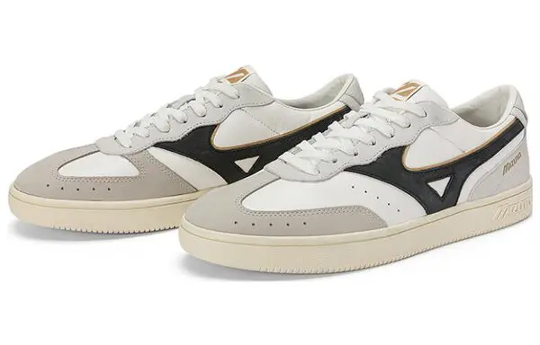 Mizuno Court Lite S Low Top Sneakers