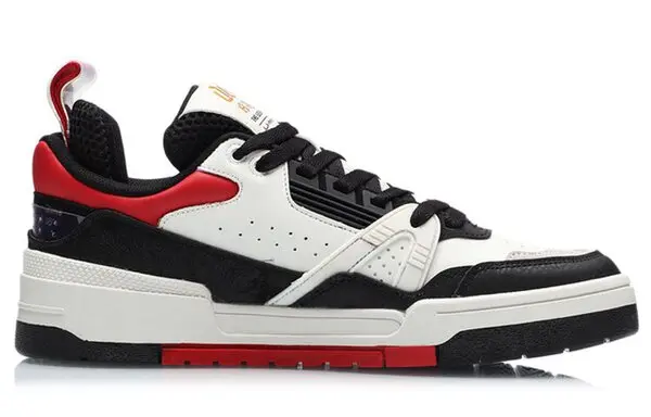 LI-NING 001 Btc Athletic Sneakers - Black/white/red