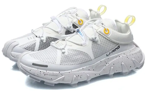LI-NING Paris Fashion Week Shock Absorption Sneakers