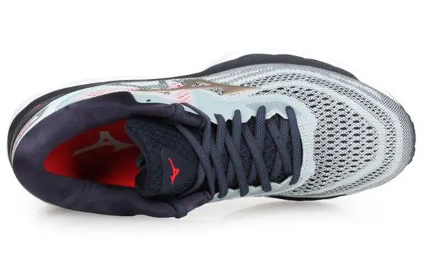 Mizuno Wave Sky 4 Athletic Shoes