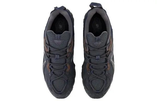NEW BALANCE 610v1 Athletic Sneakers - Black/brown