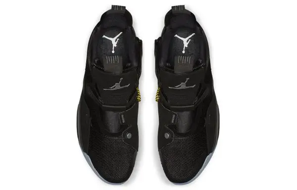 JORDAN 33 'utility Blackout - Black