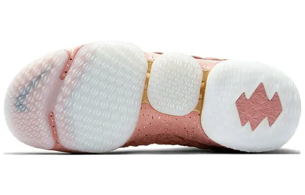 Nike Lebron 15 "hollywood" High Top Sneakers - Rust Pink