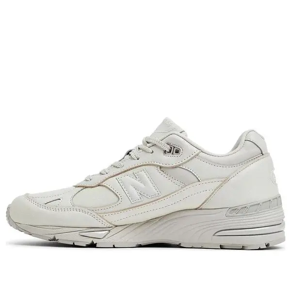 NEW BALANCE 991 Low Top Sneakers - Off White