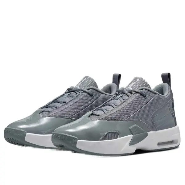 JORDAN Air Max Aura 6 Sneakers - Cool Grey/white