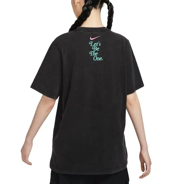 Nike Essential Graphic T-shirt - Black