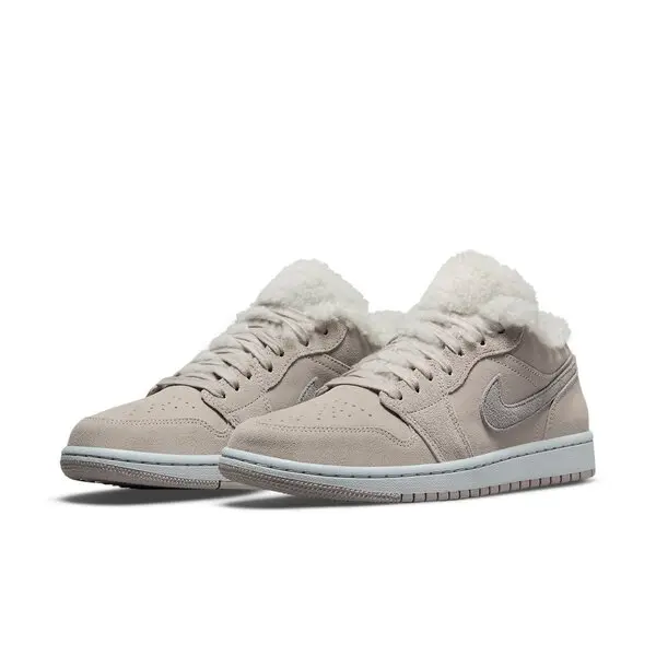 JORDAN Air 1 Low Se "sherpa Fleece" Sneakers