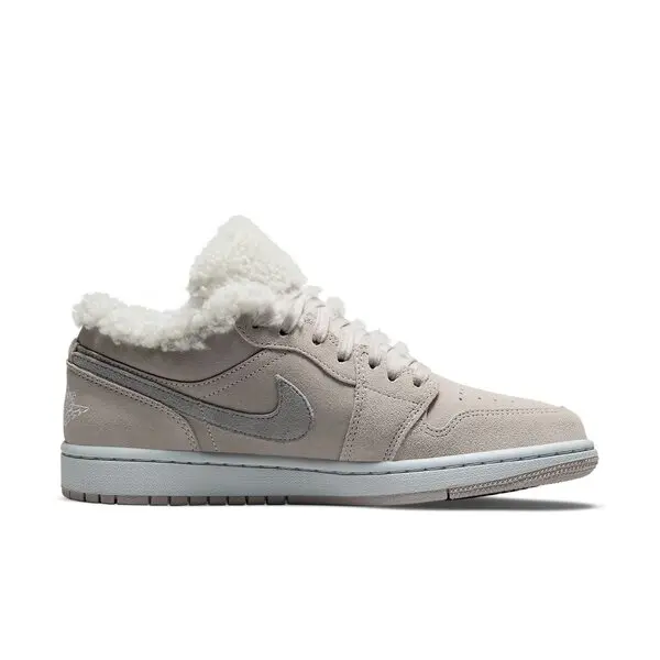 JORDAN Air 1 Low Se "sherpa Fleece" Sneakers