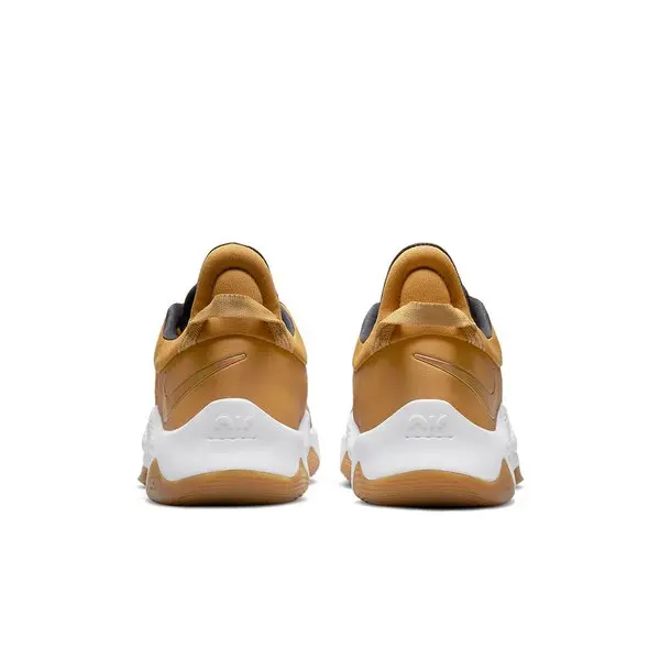 Nike Pg 5 "wheat" Sneakers