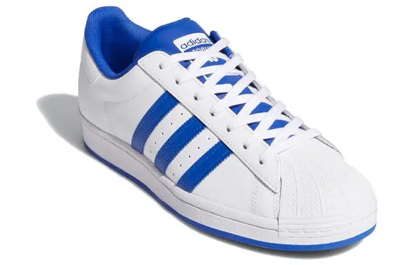 Adidas Superstar Vs. Forum Sneaker