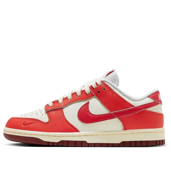 Nike Dunk Low "cosmic Clay" Sneakers - Red