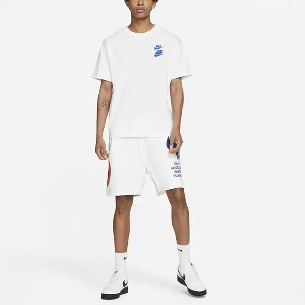 Nike World Tour Tee