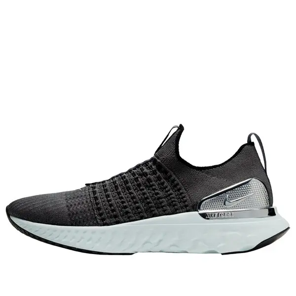 Nike React Phantom Run Flyknit 2 Sneakers - Black/gray