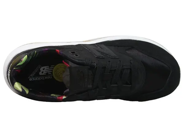 NEW BALANCE 580 Casual Sneaker - Black